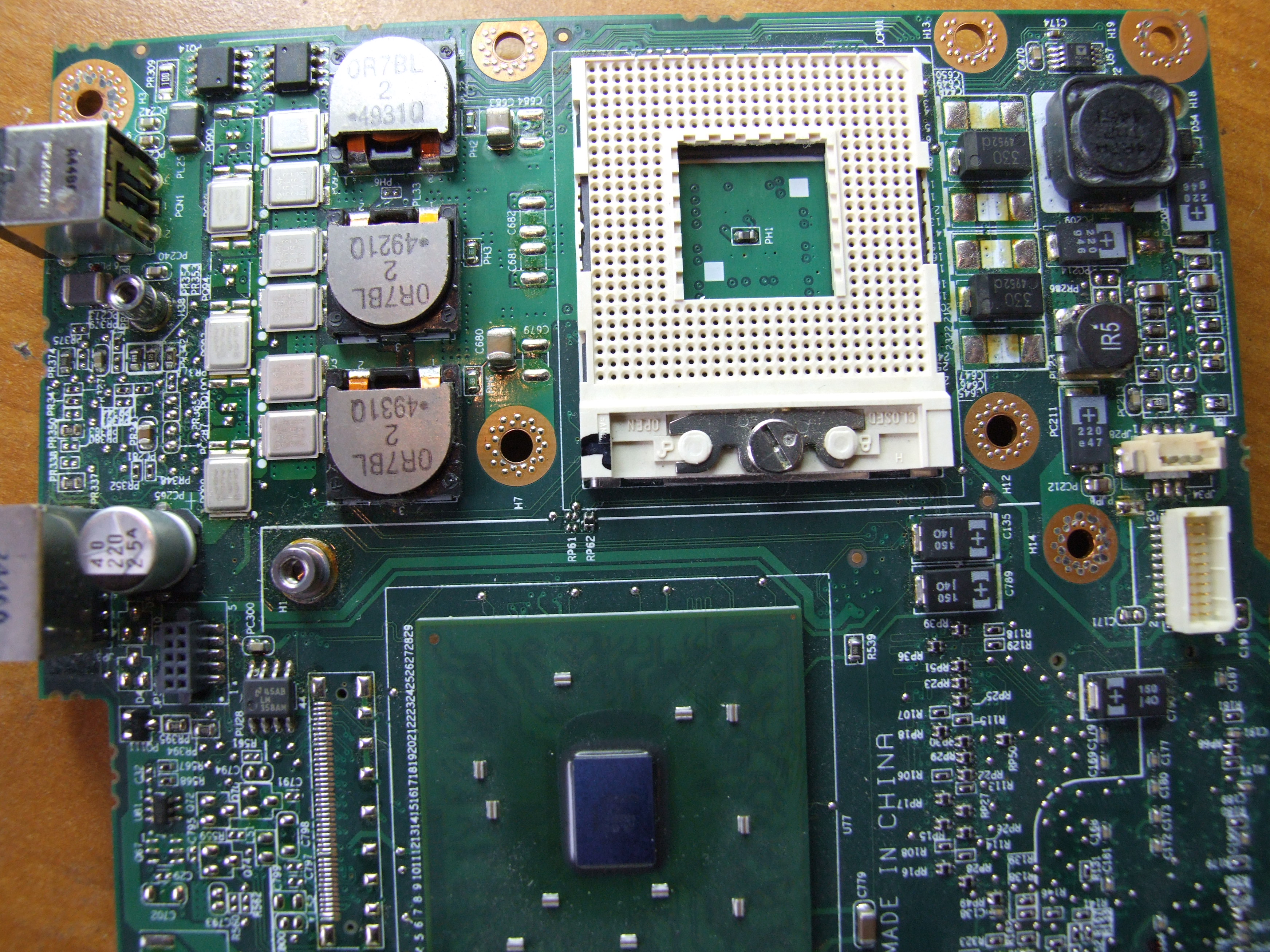 Dell PP08L nie reaguje na przycisk power • Forum ELVIKOM