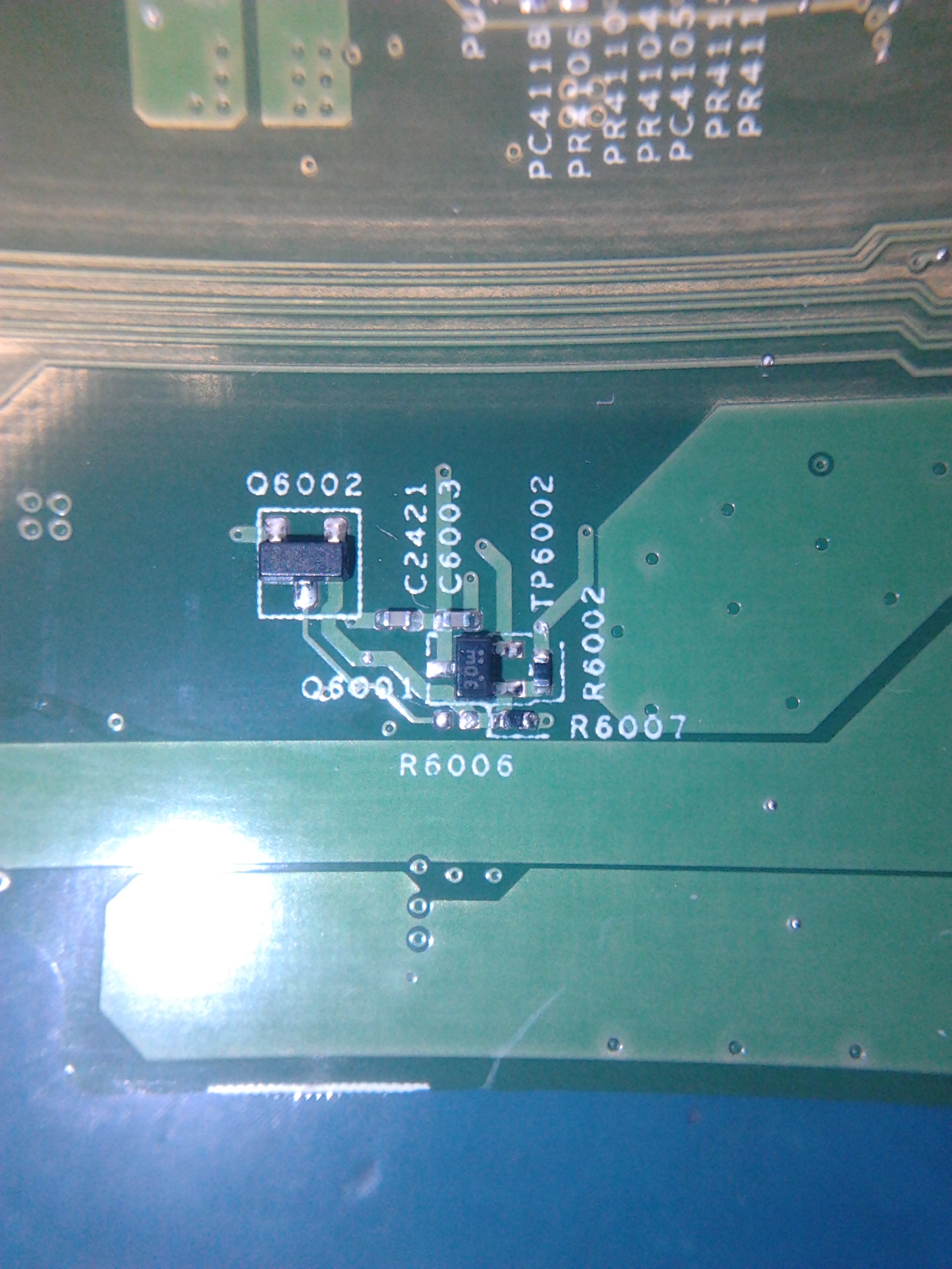 Dell Inspiron n5050 DV15 HR 48.4IP16.011 po zalaniu. • Forum ELVIKOM